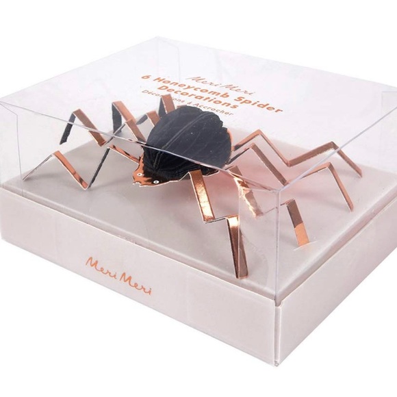 Meri Meri | Holiday | Meri Meri Honeycomb Hanging Spider Set | Poshmark